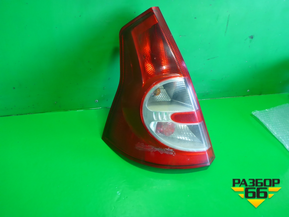Фонарь задний левый (8200734825) для Renault Sandero с 2009-2014г в ...
