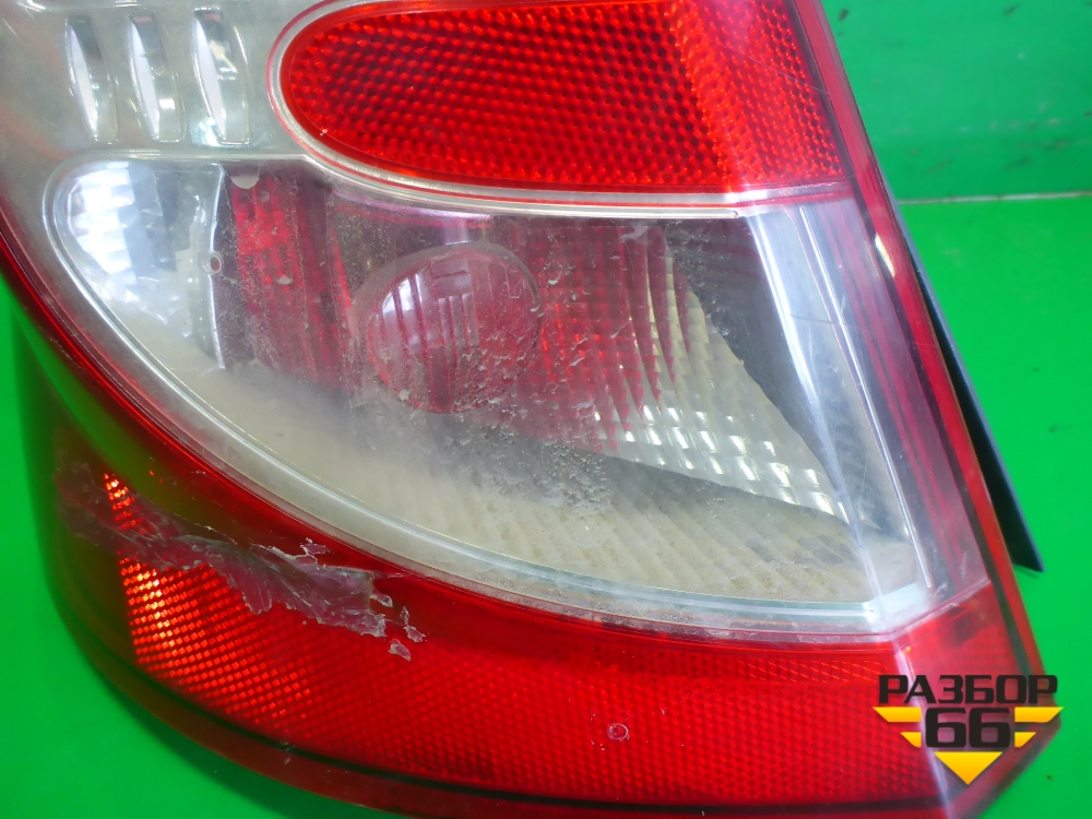 Фонарь задний левый (8200734825) для Renault Sandero с 2009-2014г в ...